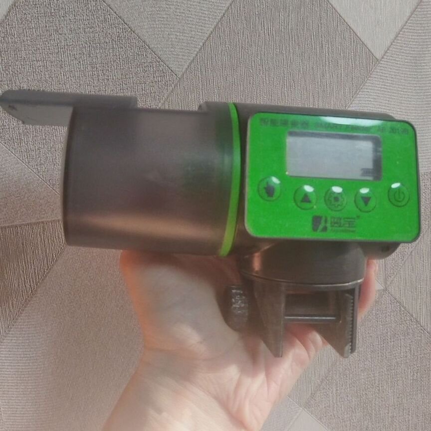 Автокормушка для рыб/террариума