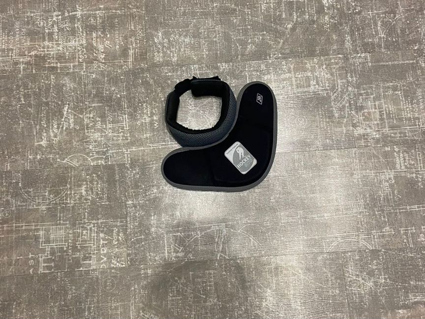 Ошейник хоккейный