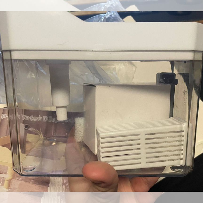 Автоматический питьевой фонтанчик для животных