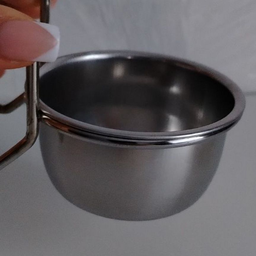 Миска для попугаев