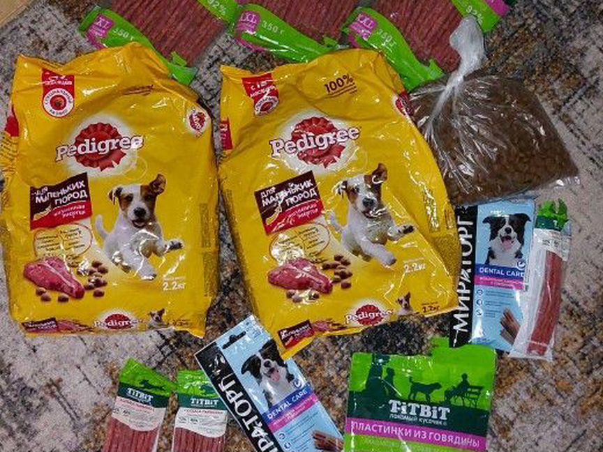 Педигри для мелких пород и пакеты колбасок