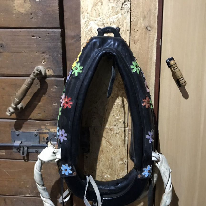 Хомут для лошади