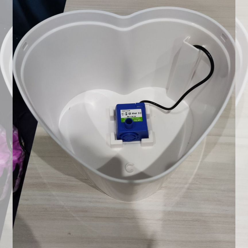 Автоматический фонтан для кошек 2л