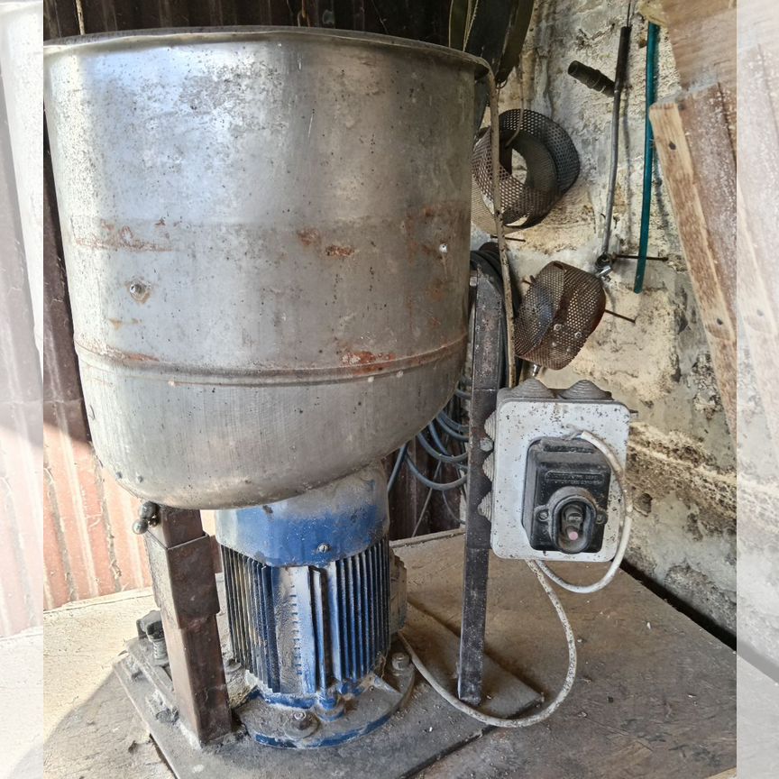 Зернодробилка бу