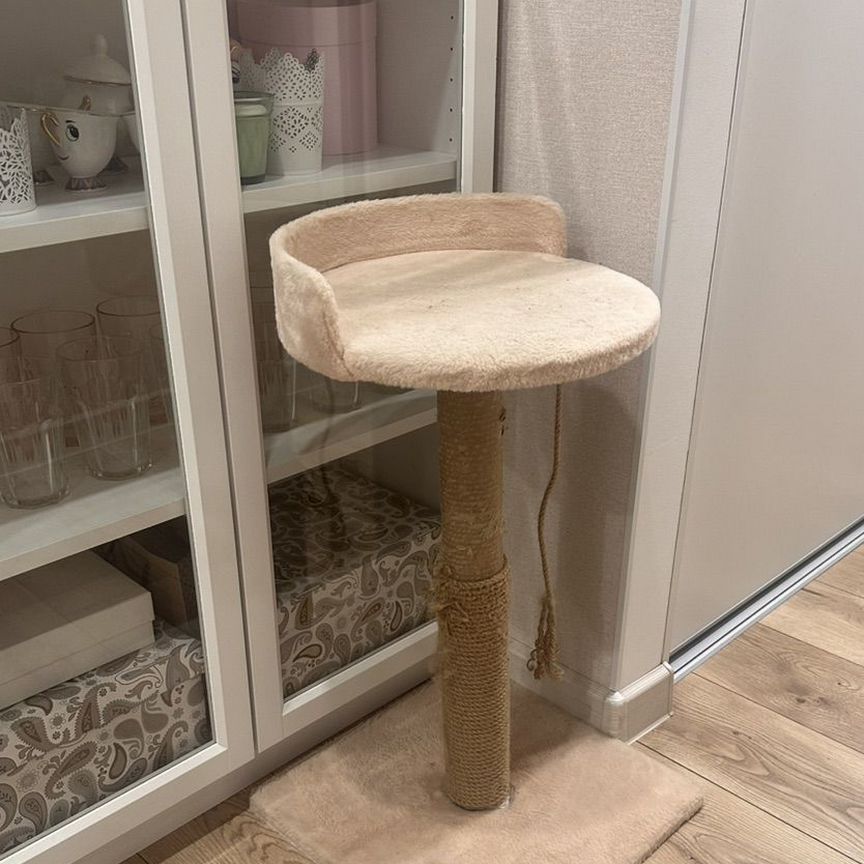 Когтеточка с лежанкой для кошек