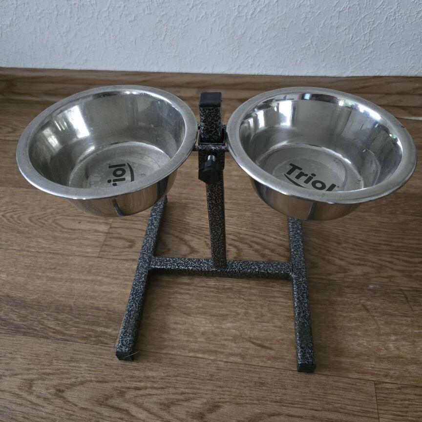 Миски на подставке