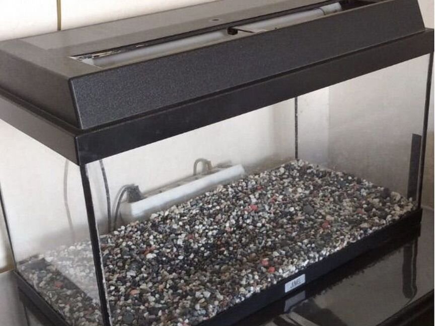 Аквариум выс.33 шир.30 длина 60