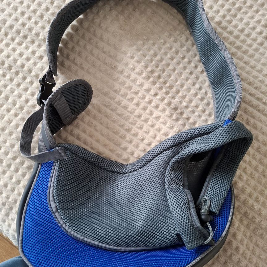 Переноска для собак мелких пород