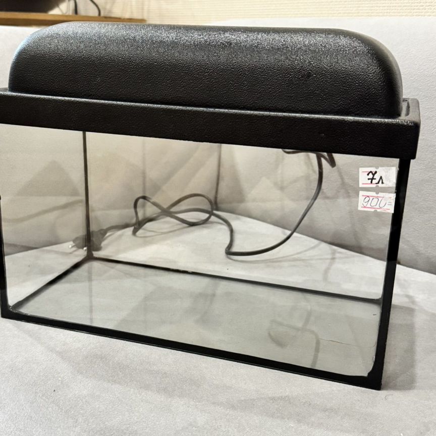 Аквариум 7 литров с подсветкой