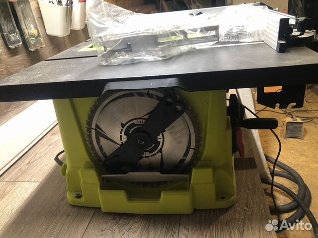 Распиловочный станок Ryobi RTS1800-G купить в Пушкине | Товары для дома ...