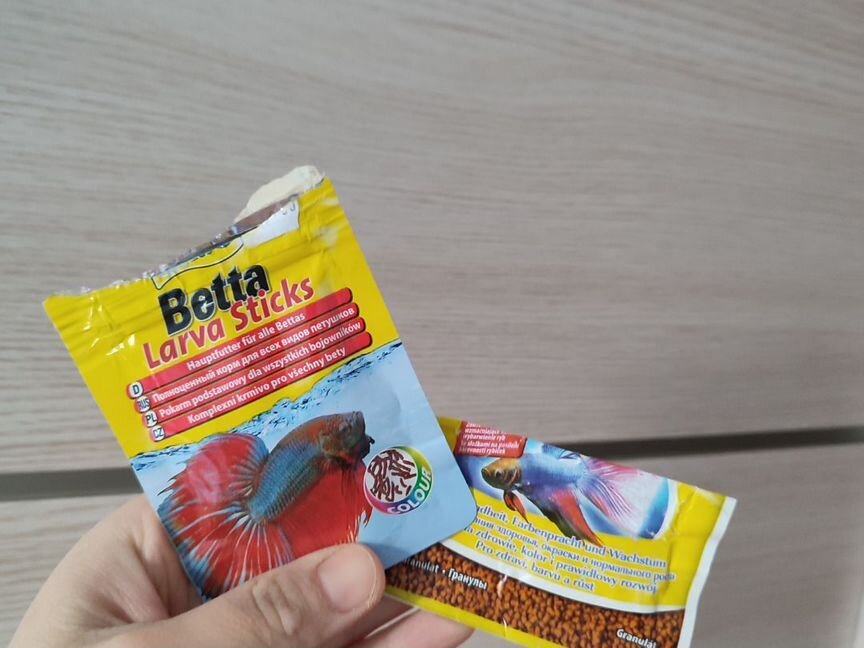 Корм для рыбки Петушка