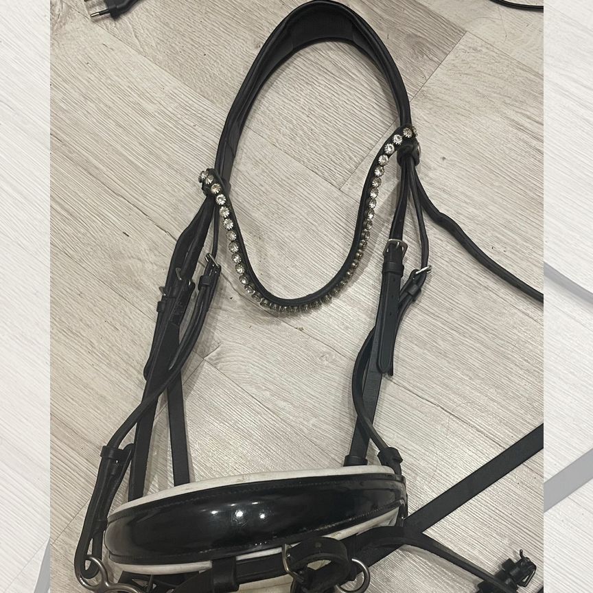 Уздечка для лошади full