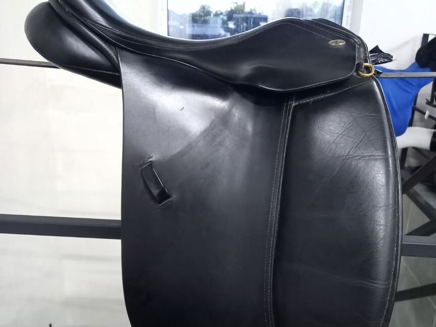 Седло выездковое Jorge Canaves