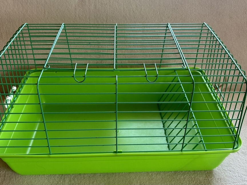 Клетка для декоративного кролика и морской свинки