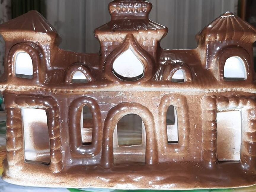 Замок для аквариума