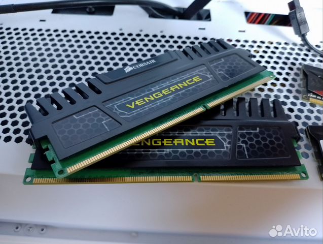 Оперативная память Corsair Ddr3 2 4gb 8gb купить в Новосибирске