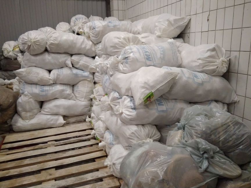 Хлеб на корм животным