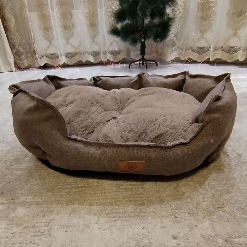 Лежанка для кошек и собак средних и мелких пород