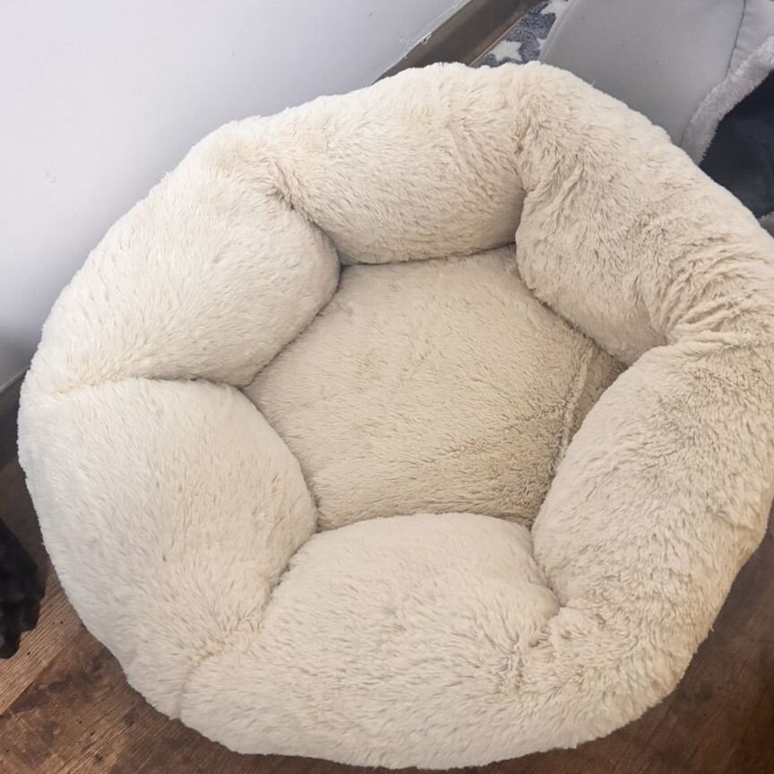 Лежанка для кота