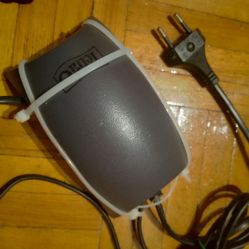 Компрессор Tetra APS 50 для аквариумов 10-60 л