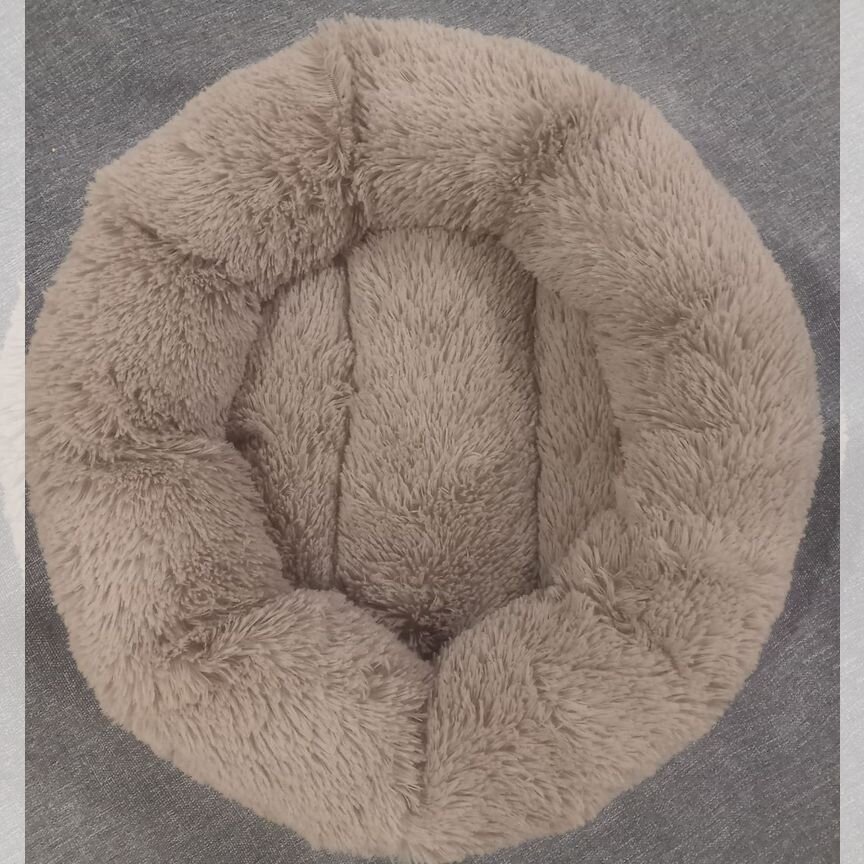 Лежанка для кошек