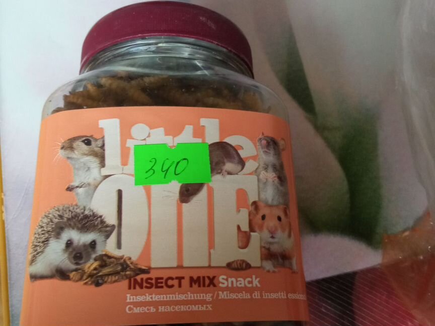 Смесь насекомых для животных