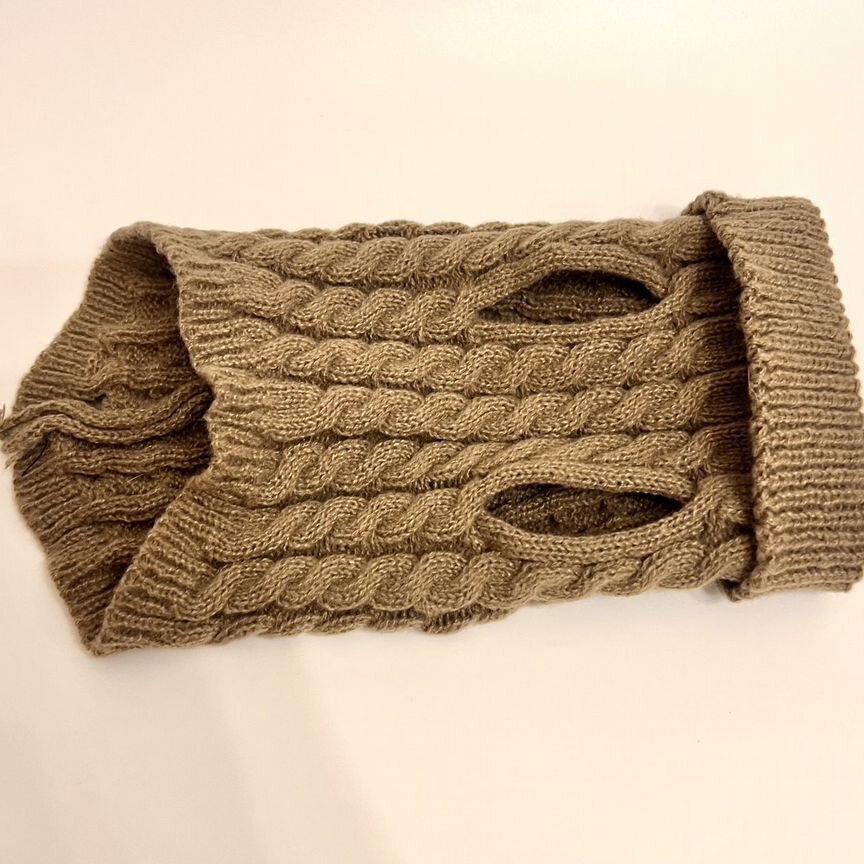 Свитер для маленькой собаки или кошки