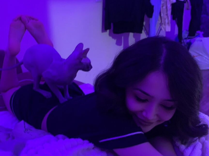 Продаю кошечку,зовут Эврика