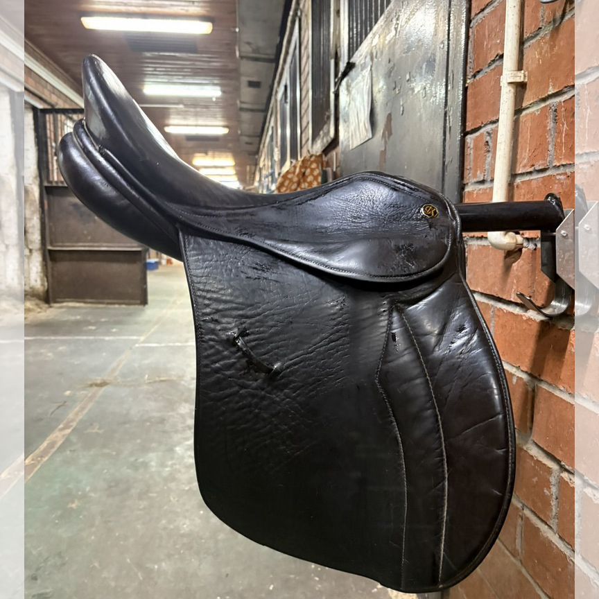 Седло для лошади универсальное