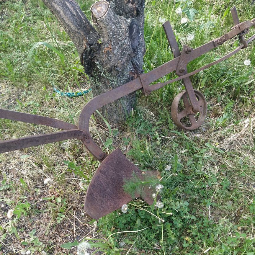 Конный плуг СССР