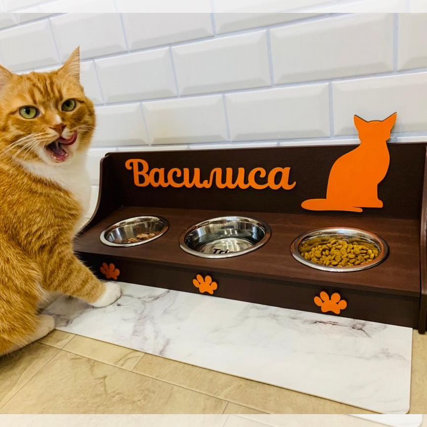 Именные подставка под миски для кошек и собак