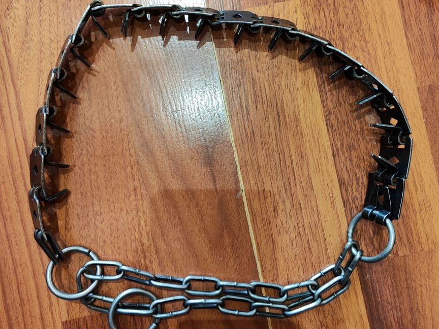 Строгий ошейник для собак и поводки