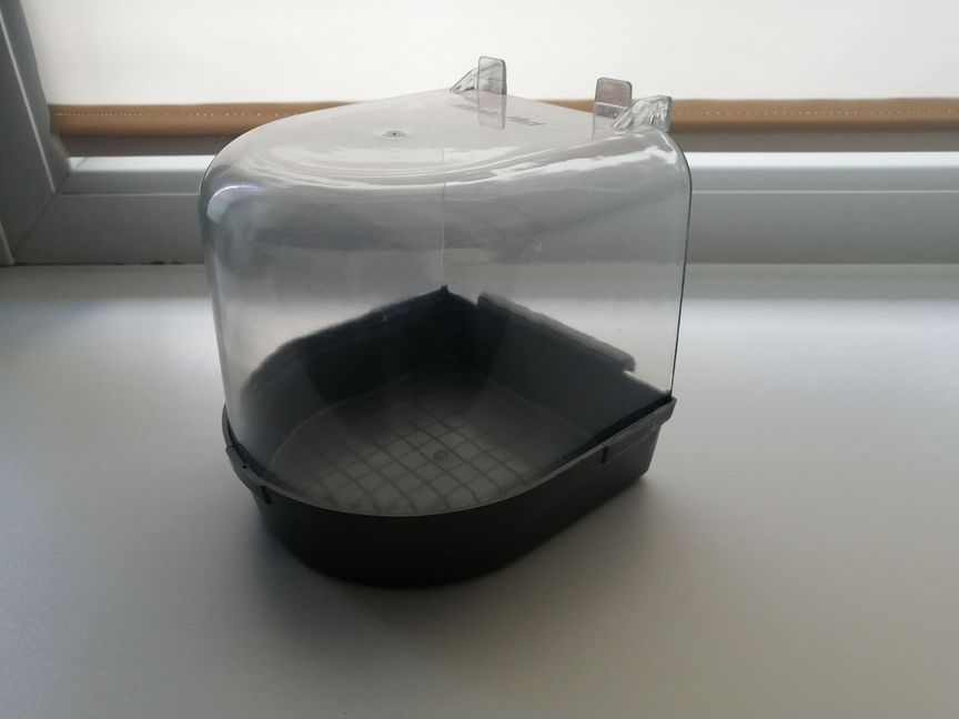 Купалка для попугаев