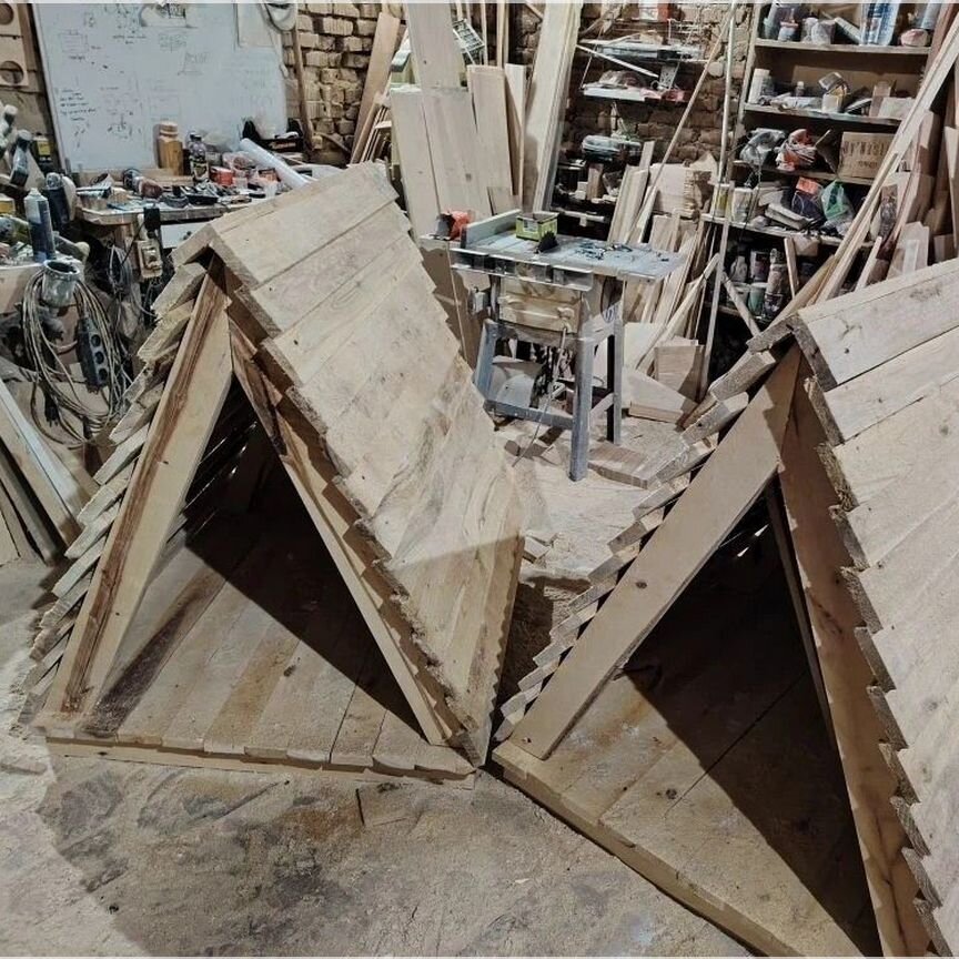 Будки для собак. Для цыплят можно