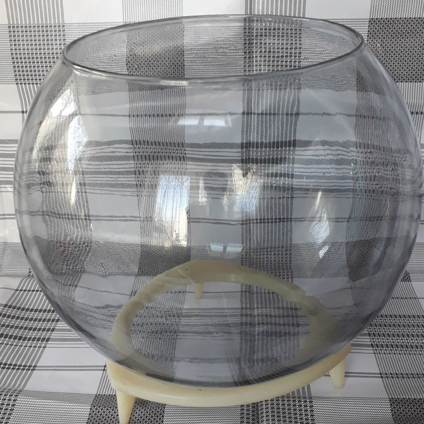 Аквариум круглый большой