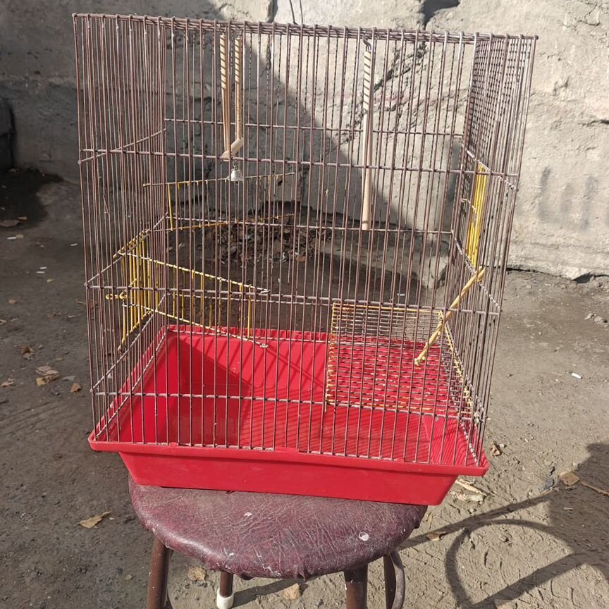 Клетка для птиц большая