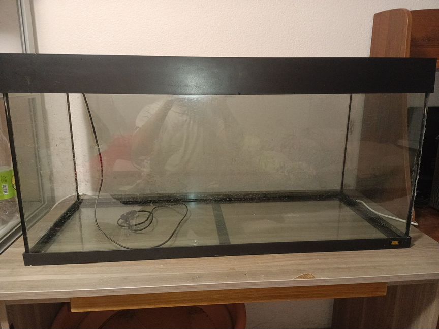 Аквариум Juwel 200 литров, без тумбы, с подтеками