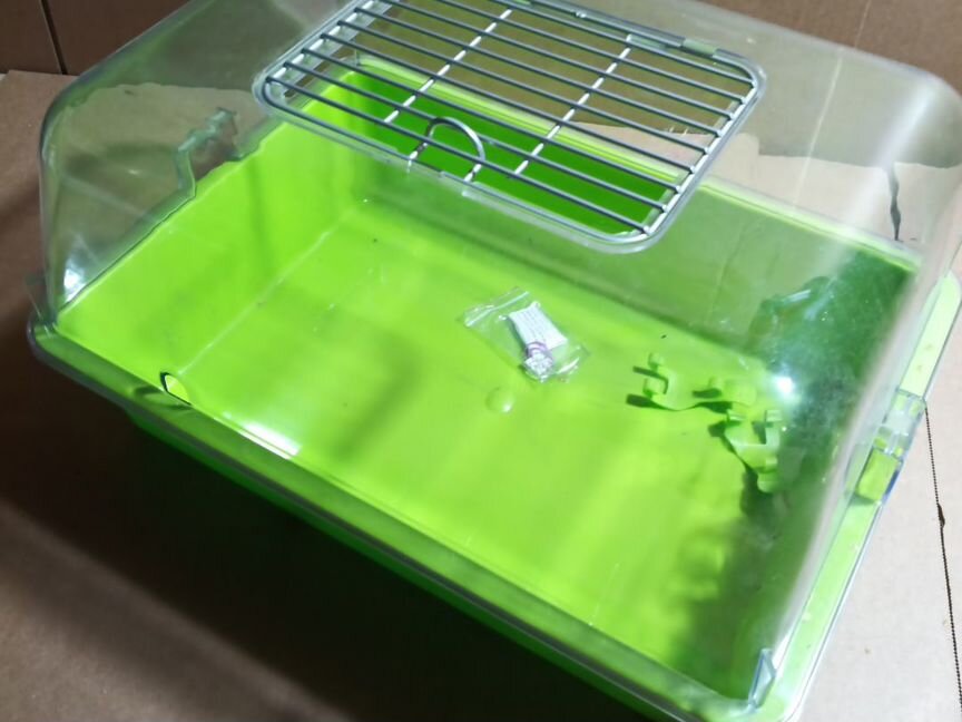 Террариум большой с метал. дверкой полупрозрачный