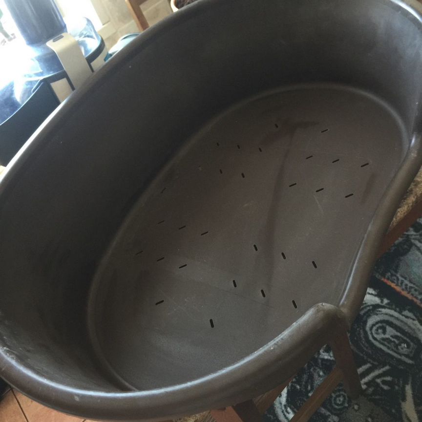 Корыто- лежанка для Собаки. Производство Бельгия