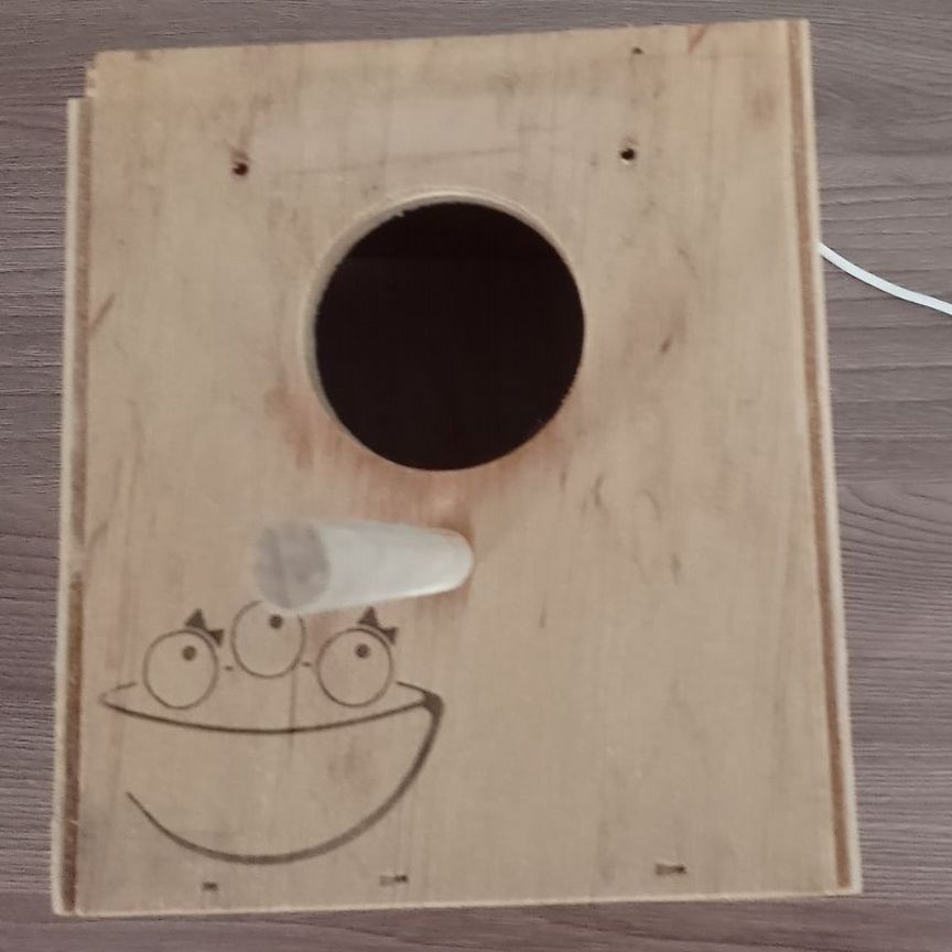 Кормушка домик для птиц