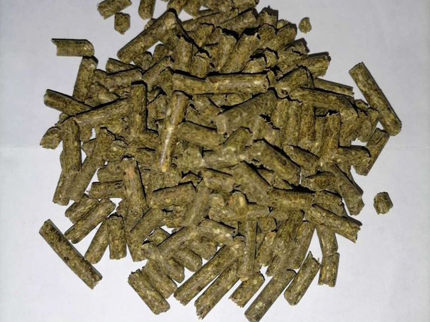 Корм для шиншилл, кроликов, морских свинок и дегу