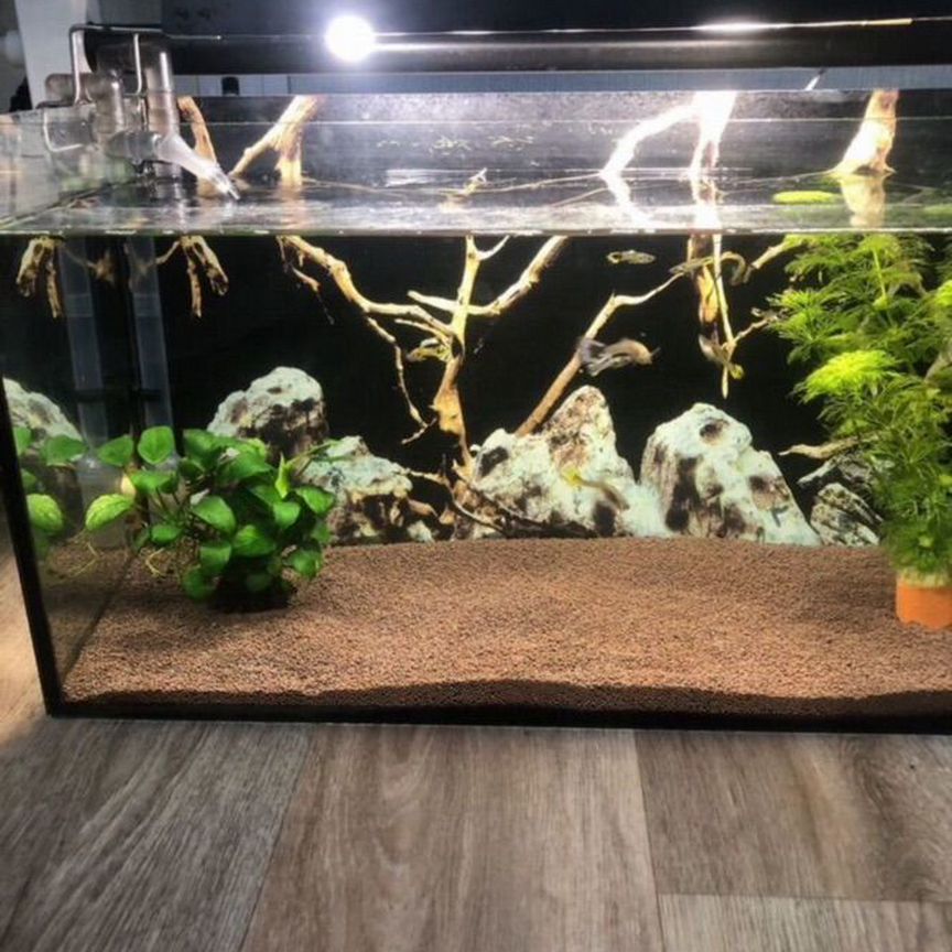 Продаю 2 аквариума отдельно и вместе