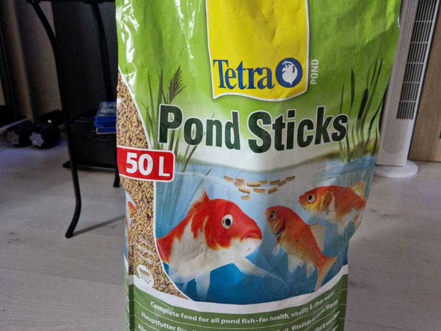 Корм для аквариумных рыб