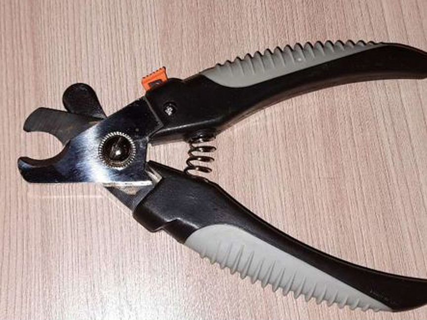 Когтерез для собак.Понадобился однажды