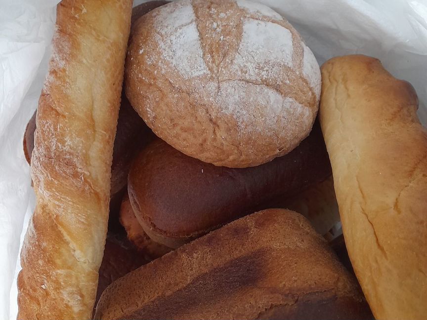 Хлеб для корма животных и птицы