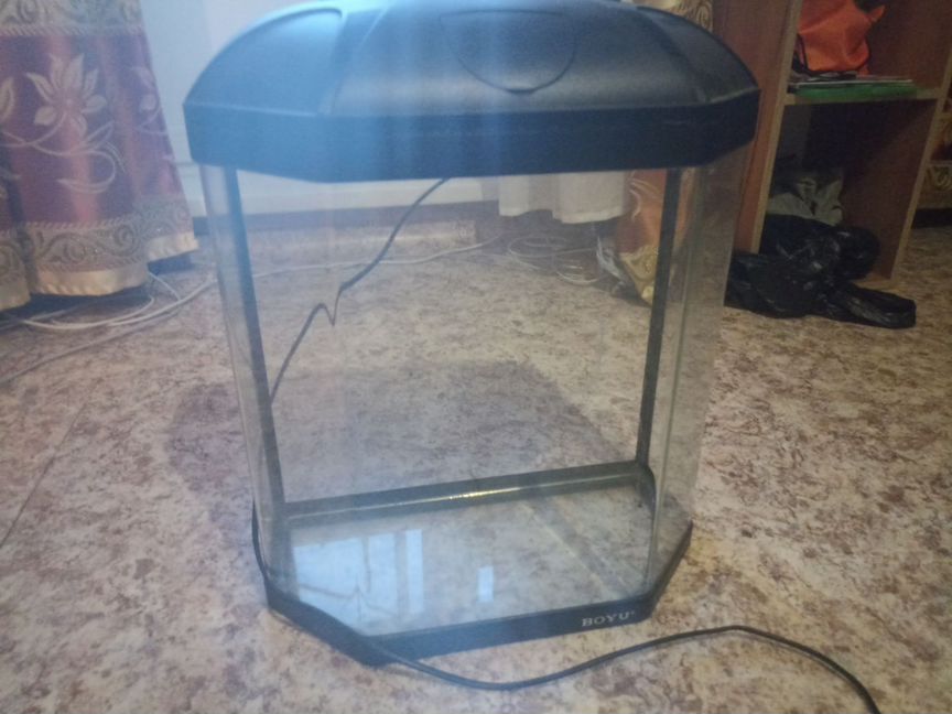 Аквариум 25 литров с подсветкой