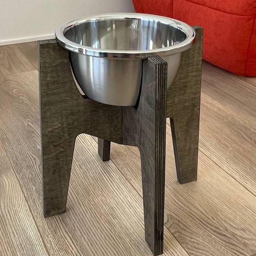 Миски для кошек и собак на подставке