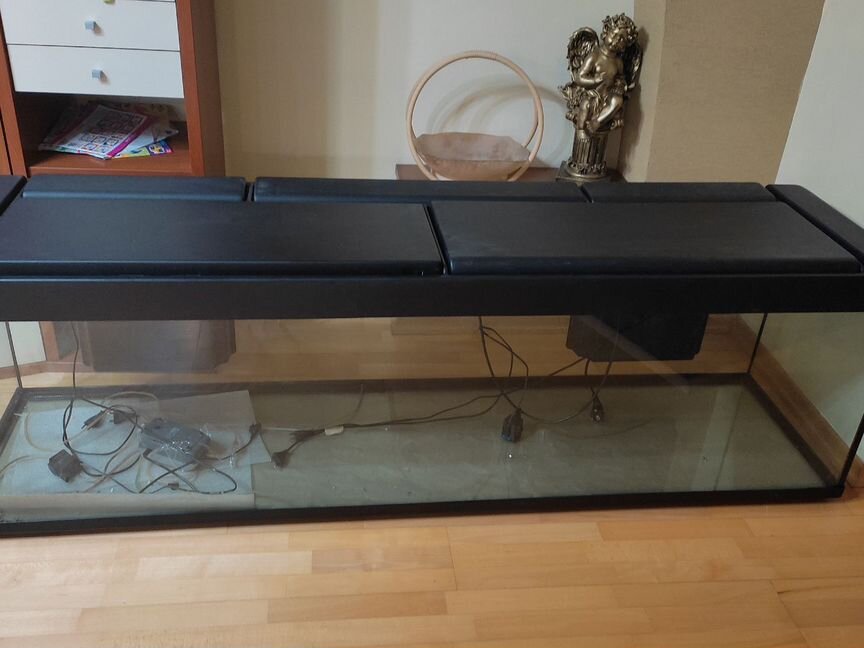 Аквариум с тумбой 600 л