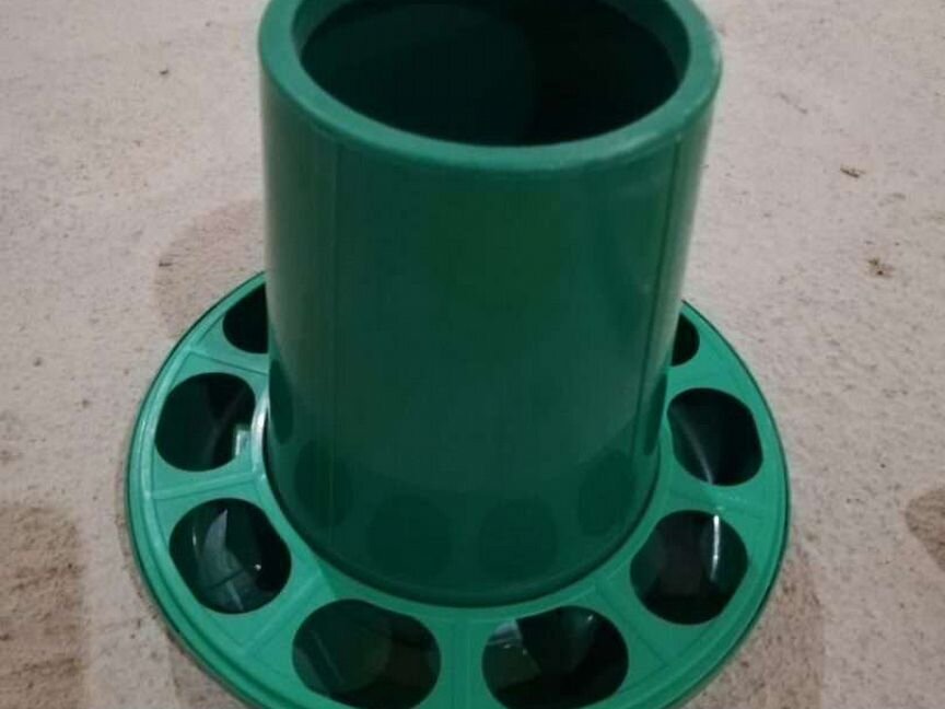 Кормушка для цыплят