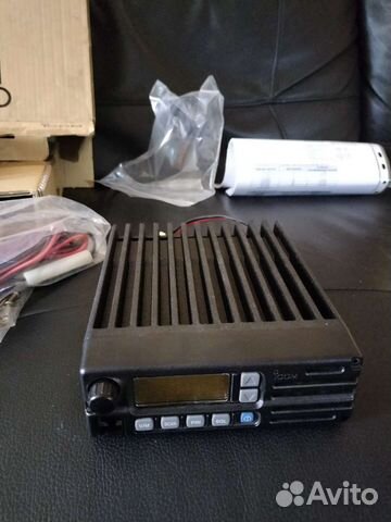 Icom ic-a110 авиационная радиостанция купить в Москве | Электроника | Авито